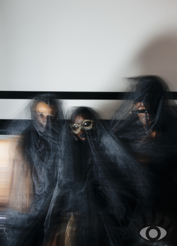 FASHION: Angels and a Raven, the latest editorials from Reflekt Mag ...