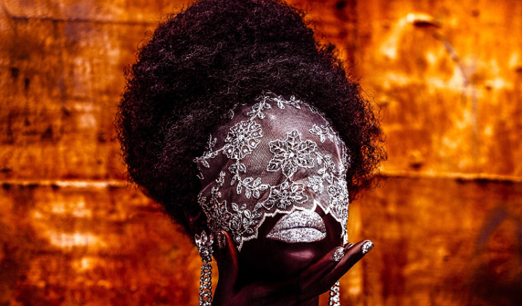 feature: sarah batt radiates in editorial spread for fault magazine ...